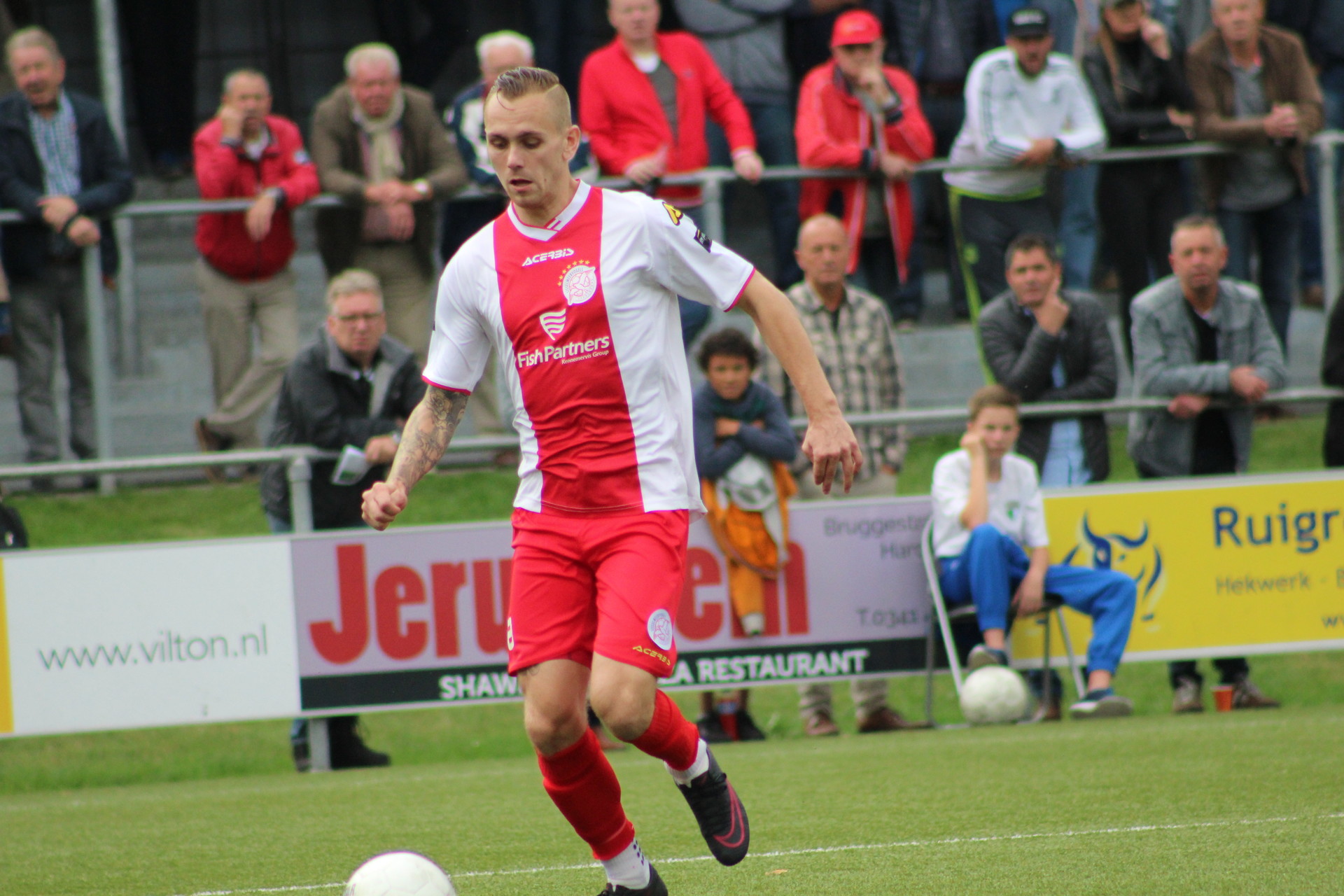 Van de Laar gaat negende seizoen in